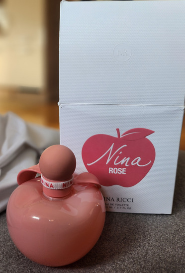 Nina Ricci Rose parfem