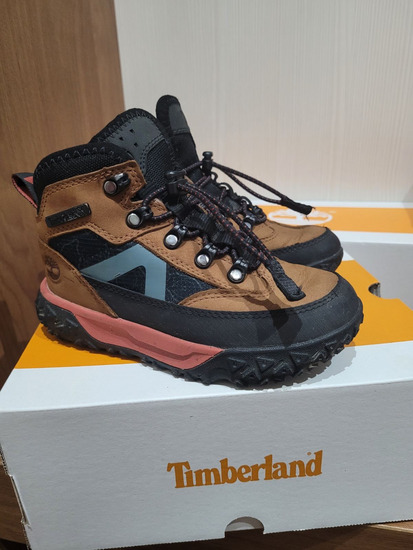 Nove Timberland cizme