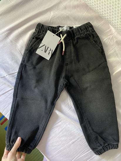 ZARA pantalone za decu