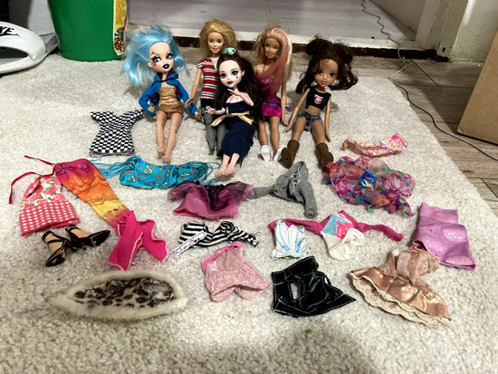 Monster High, Bratz i Barbie lutke i garderoba