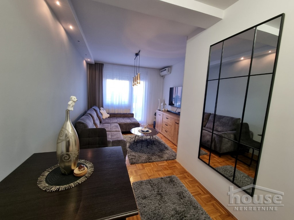 Stan,NOVI SAD,BULEVAR 65m2,147300€ , ID: 1062331