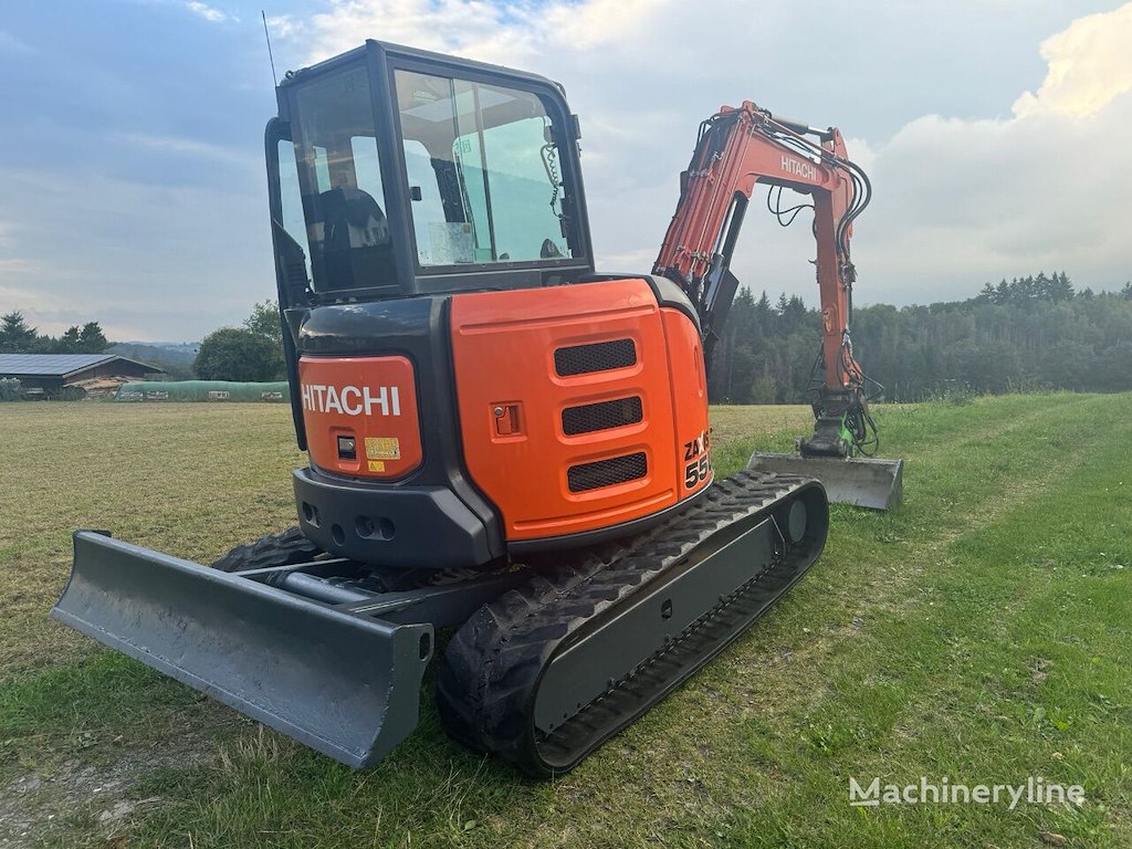 Prodaje se Hitachi ZX 55 U mini bager na aukciji