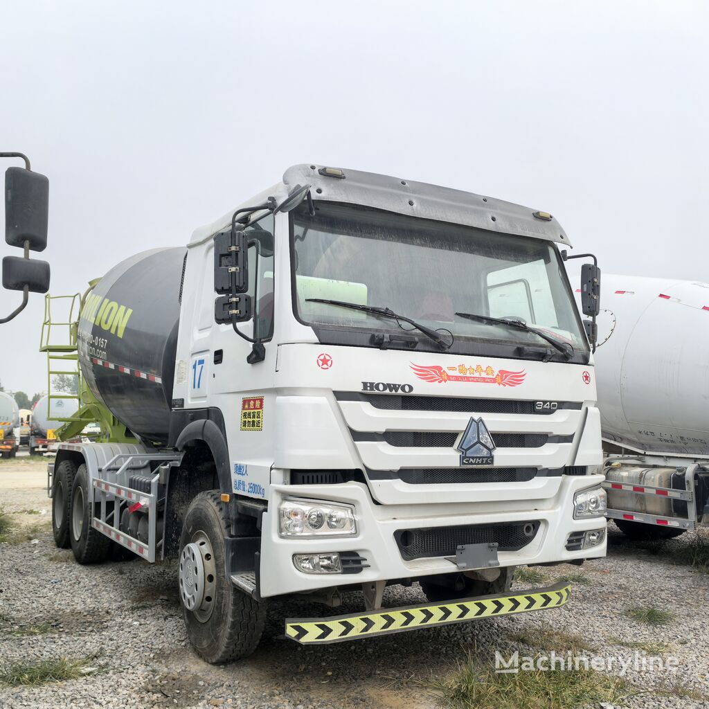 Howo 6x4 kamion s mešalicom za beton