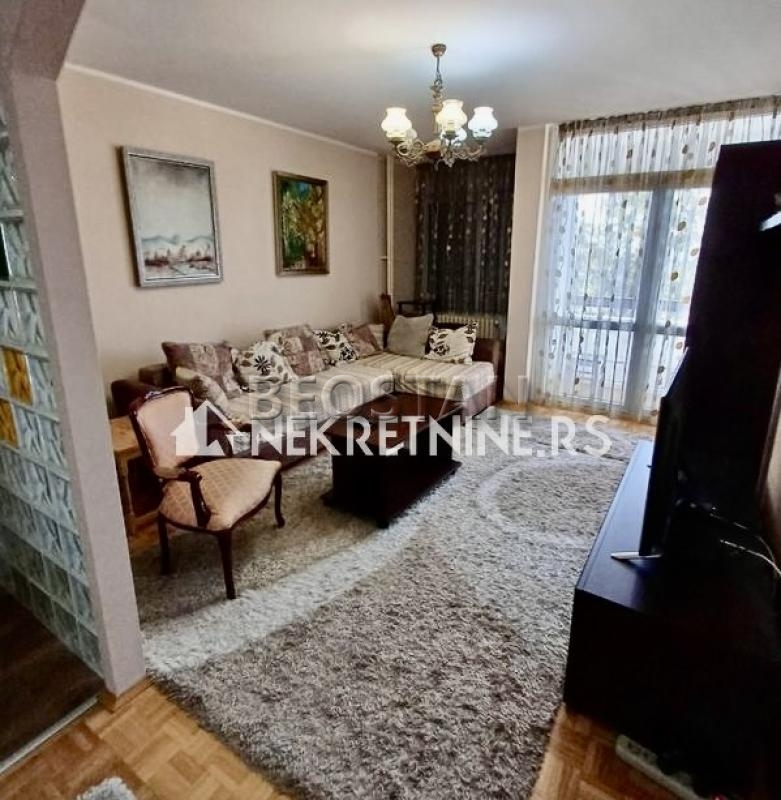 Novi Beograd - Blok 23 #59849 700 €