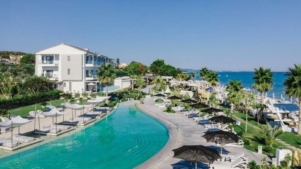 HOTEL BLUE CARPET LUXURY SUITES 4* - Kasandra / Pefkohori