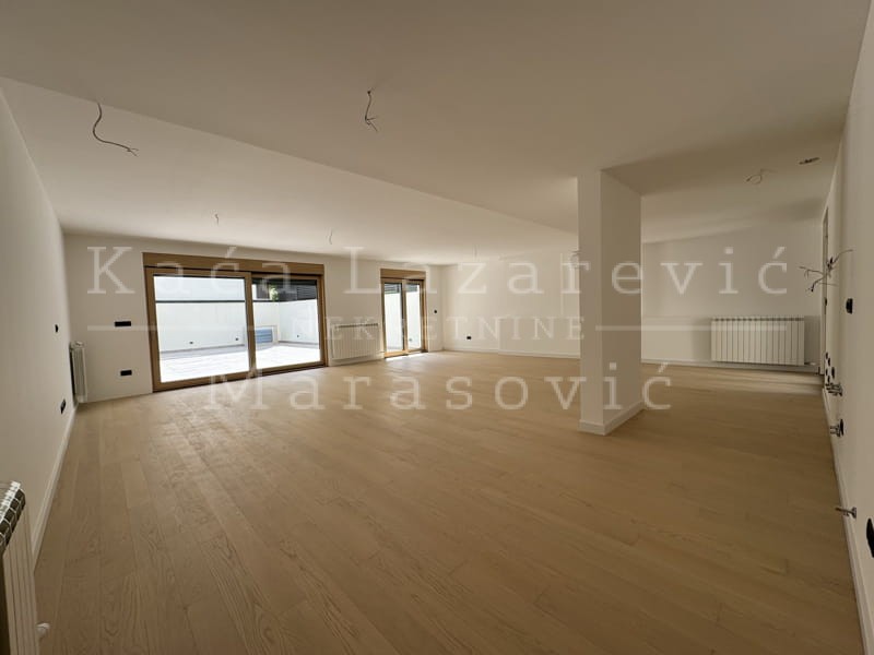 Hram Svetog Save, Nikolaja Hartviga – Novogradnja ID#43558 850.500 €