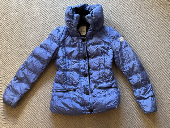 Moncler original perjana jakna s savrsena boja