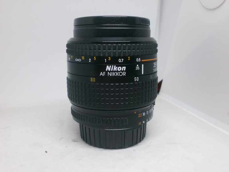 Nikon AF Nikkor 35-80mm 1:4-5,6 D