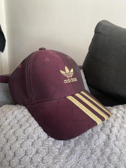 Adidas kačket