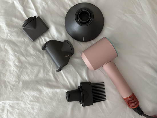 Dyson fen color pop