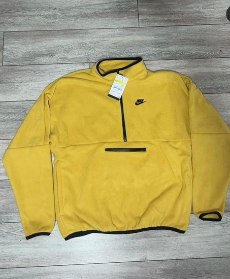 Nike club fleece+