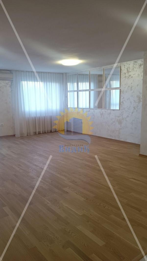 Paunova, Trosoban stan na prodaju, 86m2, 199.000€