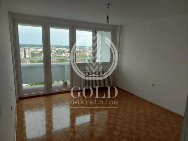 Bulevar oslobođenja, Troiposoban stan na prodaju, 61m2, 123.600€