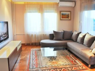 95m² 1.500€
Beograd, Stari grad, Centar (Stari grad), Gornji Dorćol