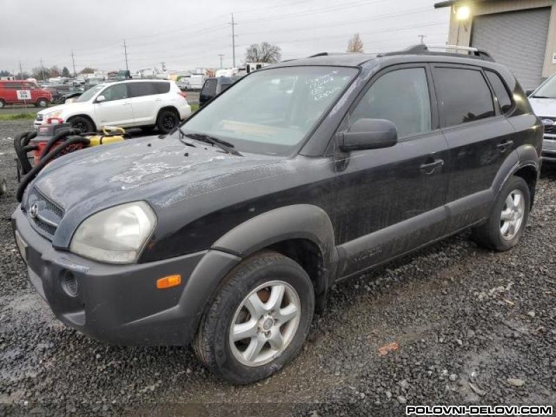 Hyundai Tucson Kompletan Auto U Delovima