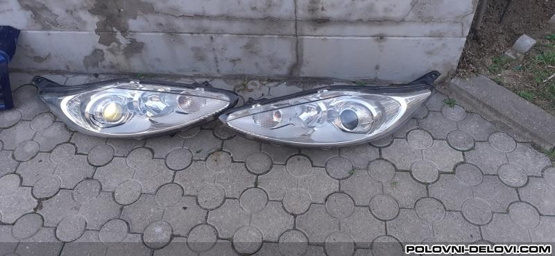 Ford Fiesta 1.4. 1.6 HDI Farovi I Stop Lampa