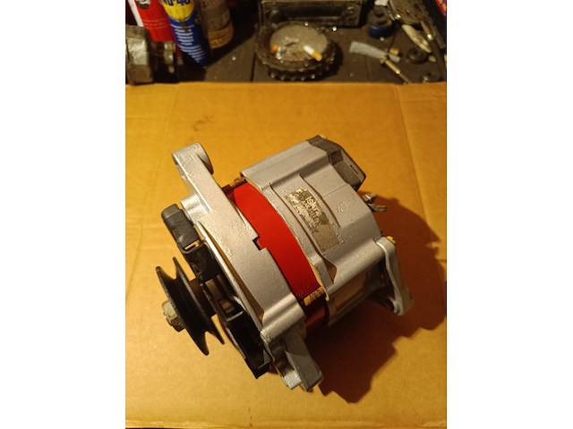 Alternator iskra 14 V 45 A za zastavu 101:,juga 55  rem