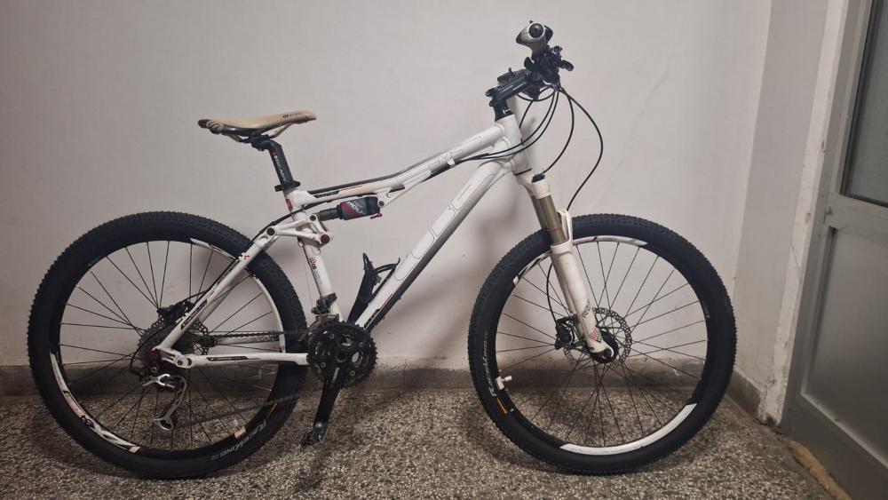 Cube AMS Comp MTB (M vel) Full Sus 3x10