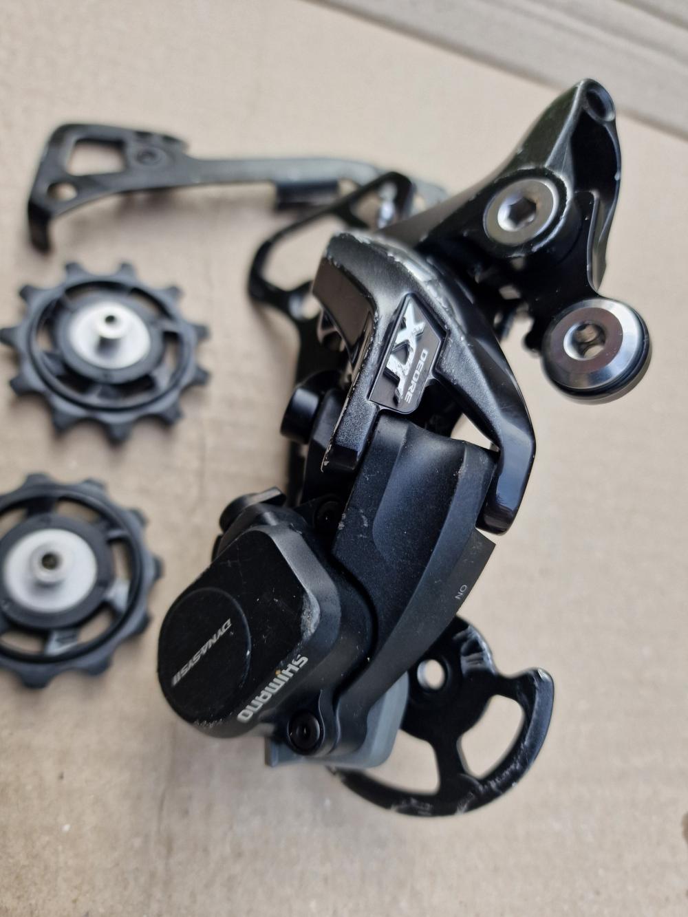 Shimano XT RD M 8000 sa kočnicom sgs zadnji menjac