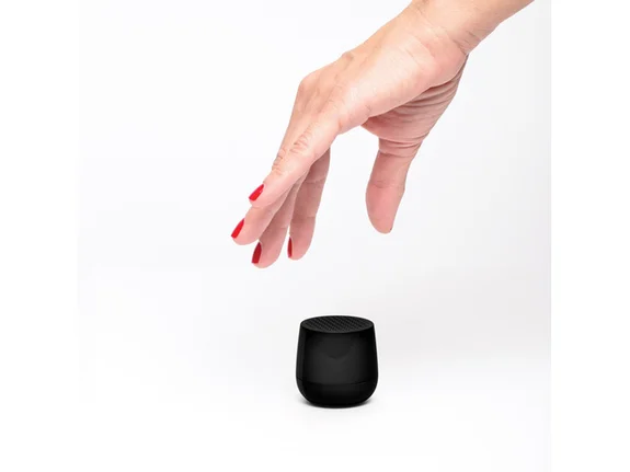 Lexon Mini Bluetooth zvučnik sa bežičnim punjenjem Mino+ Alu LA125N