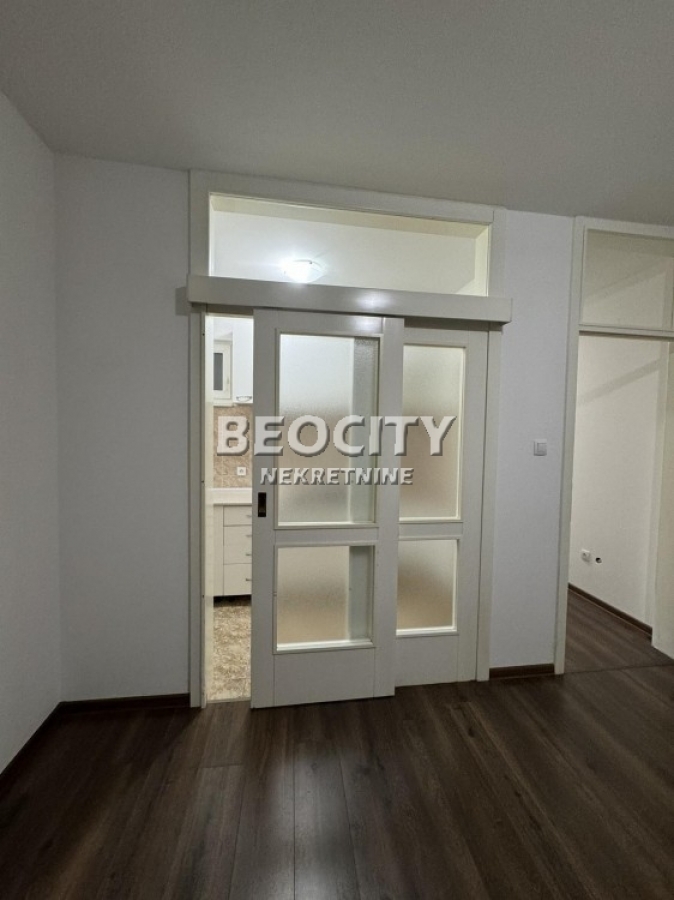 Novi Sad, Grbavica, Miše Dimitrijevića, 2. 0, 38m2, 108000EUR