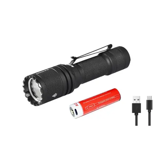 Acebeam Taktička lampa P16 Defender, 1800 LM, Crna