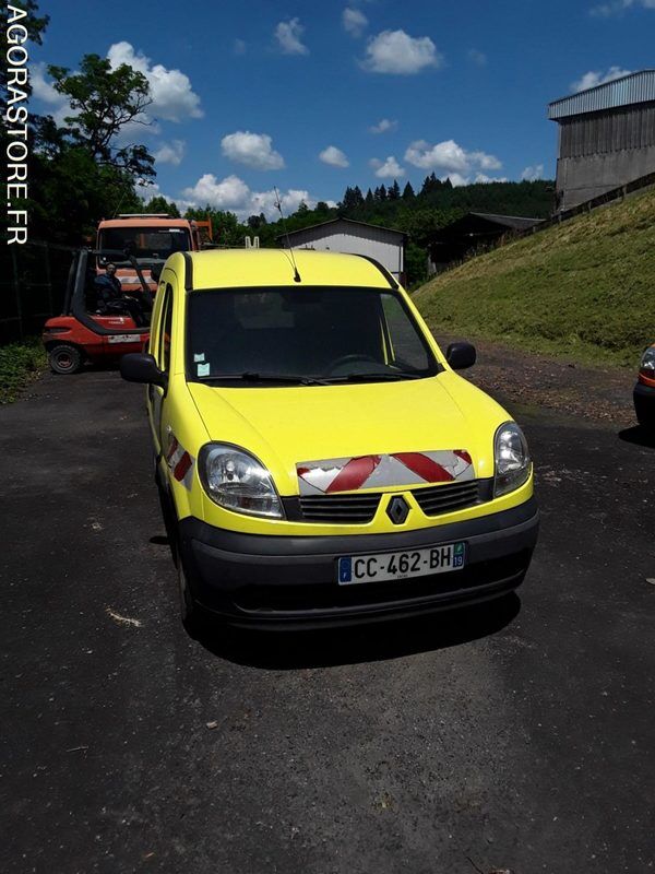 Prodaje se Renault KANGOO laki furgon na aukciji