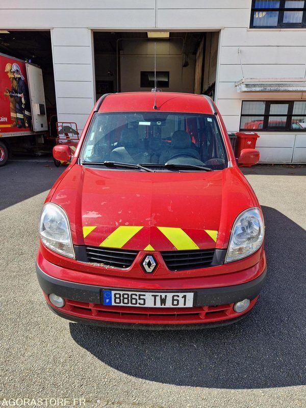 Prodaje se Renault KANGOO laki furgon na aukciji