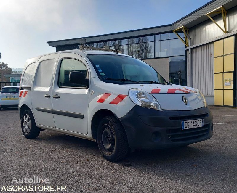 Prodaje se Renault KANGOO EXPRESS phase 2 FAP laki furgon na aukciji