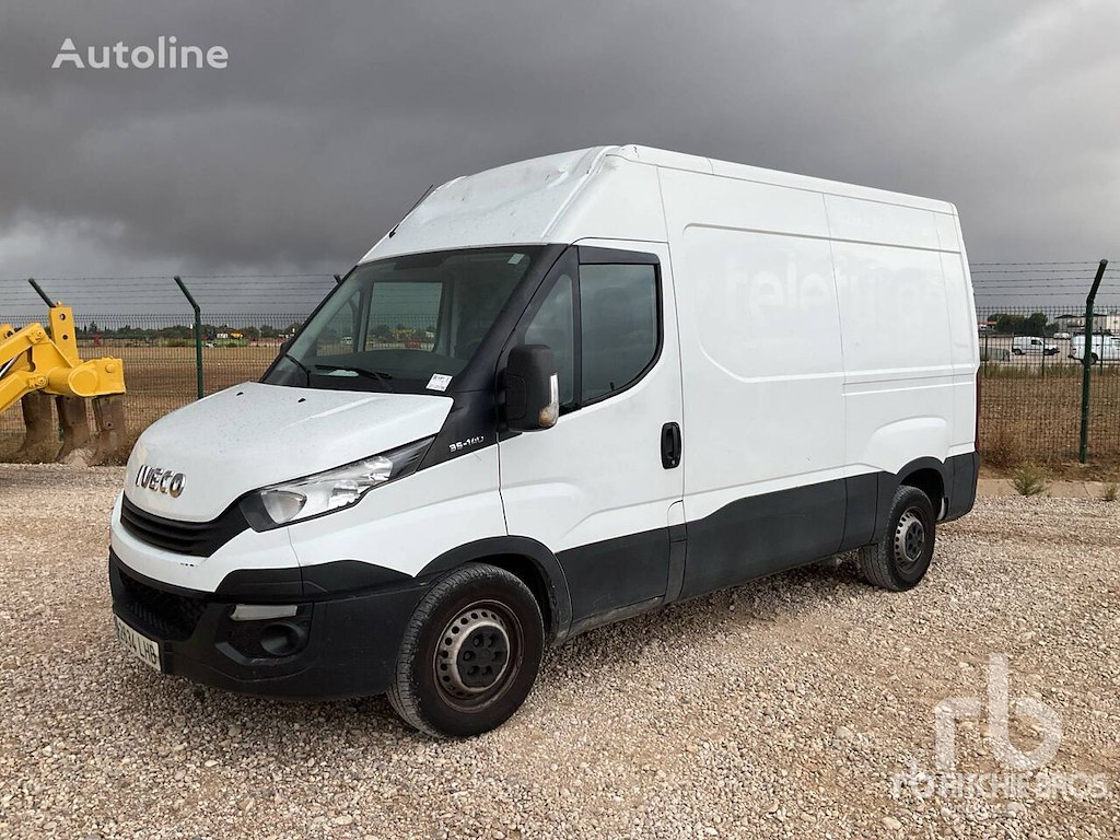 Prodaje se IVECO DAILY 35S140 2.3D minibus furgon na aukciji