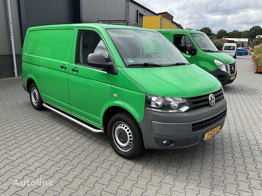 Prodaje se Volkswagen Transporter minibus furgon na aukciji