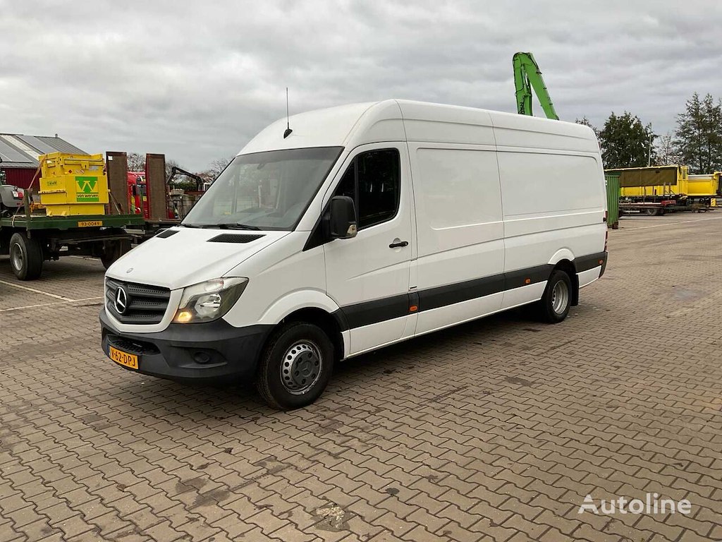 Prodaje se Mercedes-Benz Sprinter minibus furgon na aukciji