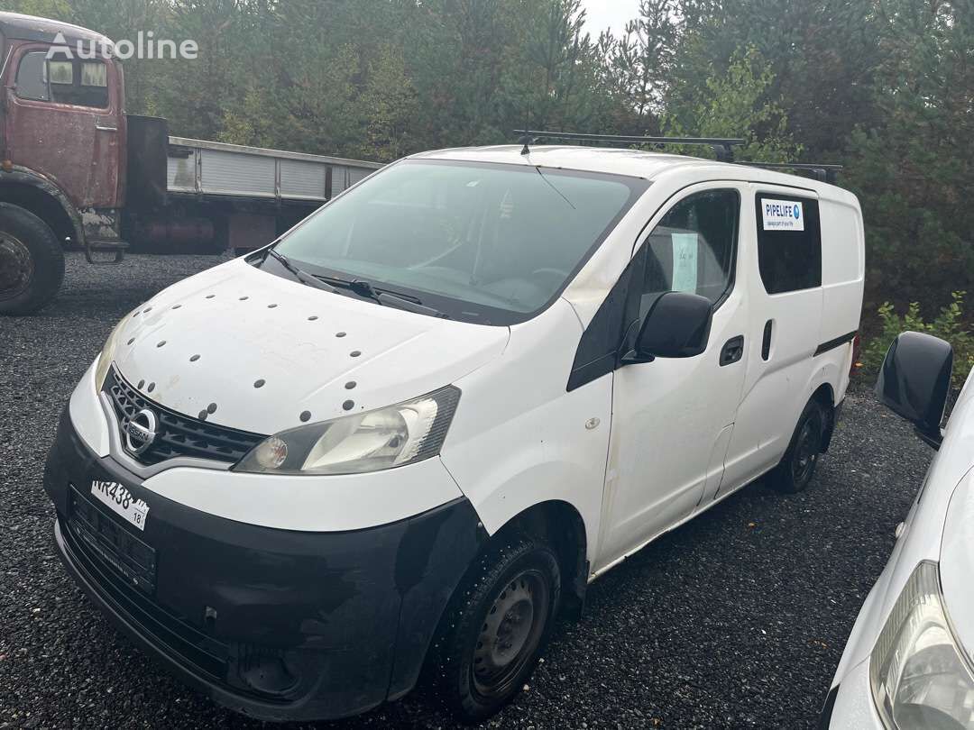 Prodaje se Nissan NV200 minibus furgon na aukciji