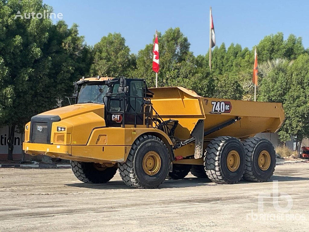 Prodaje se Caterpillar 740GC kiper na aukciji