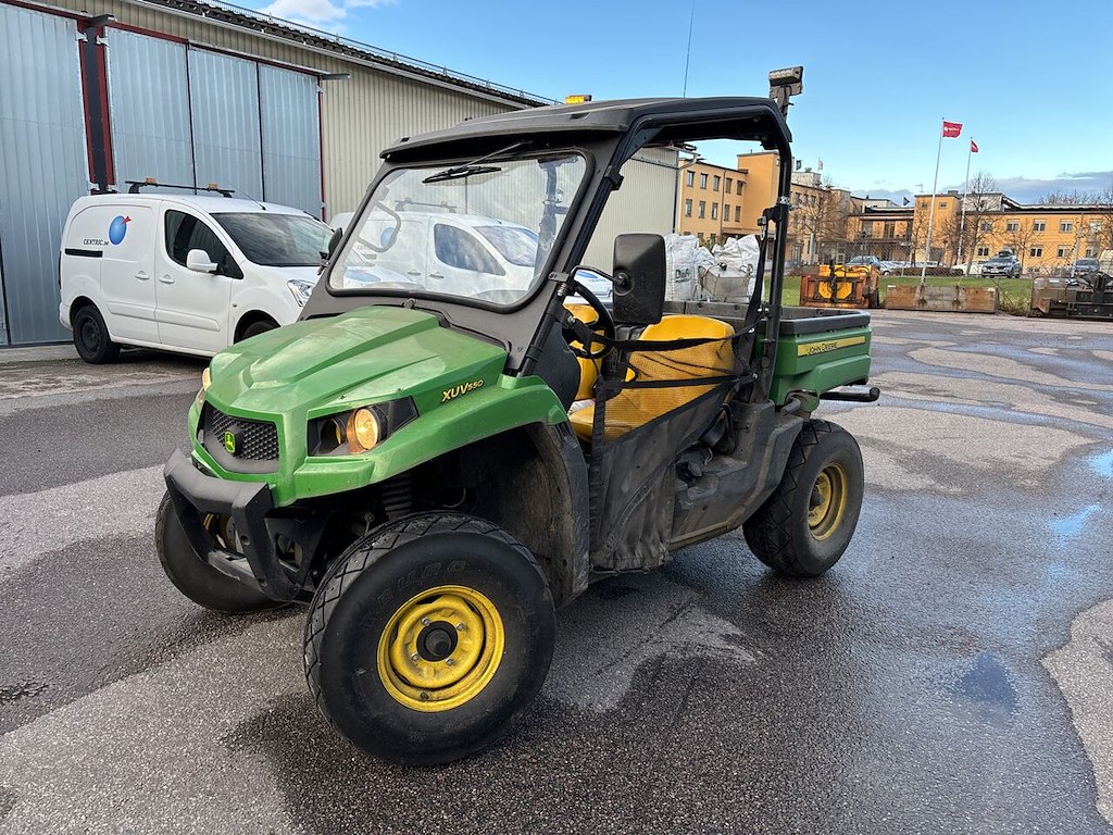 Prodaje se John Deere XUV550 UTV na aukciji