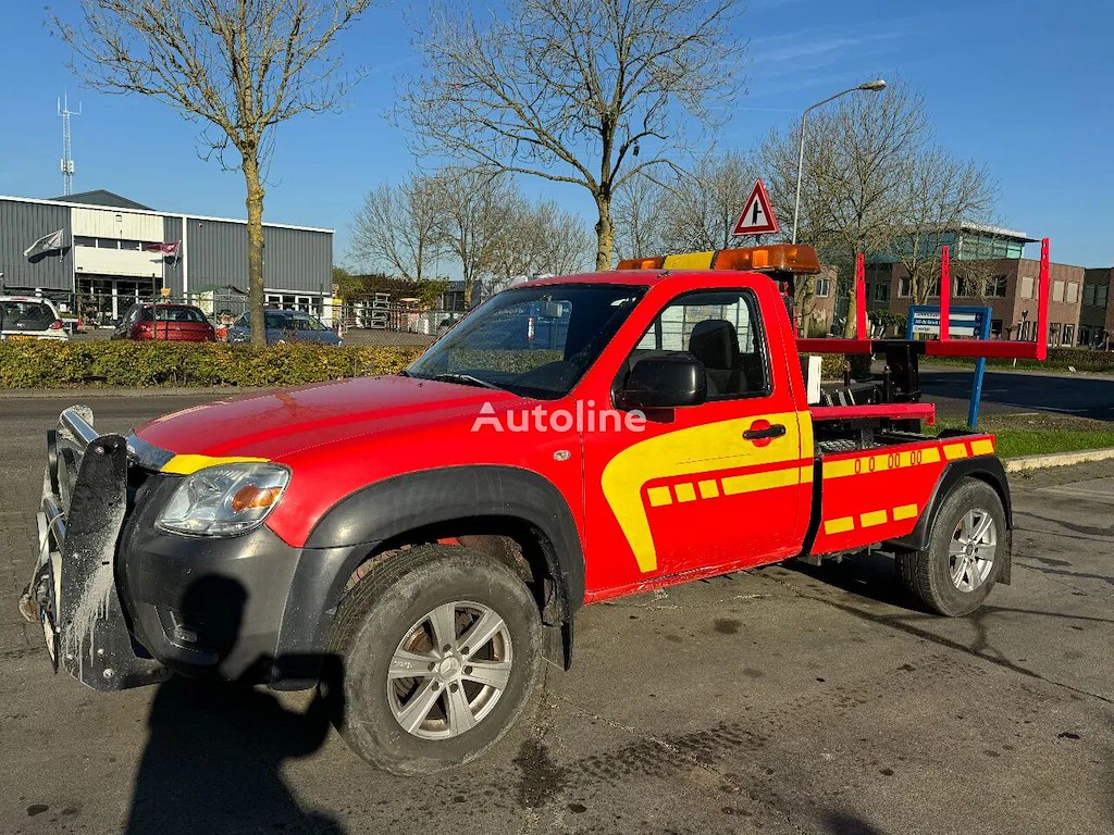 Mazda BT-50 4X4 + TOW TRUCK + DOUBLE WINCH + REMOTE šlep auto < 3.5t