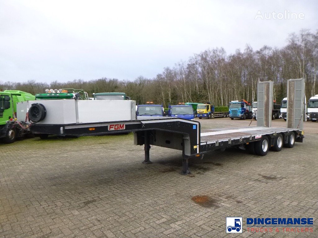 FGM 3-axle semi-lowbed trailer 49T + ramps poluprikolica sa niskom platformom