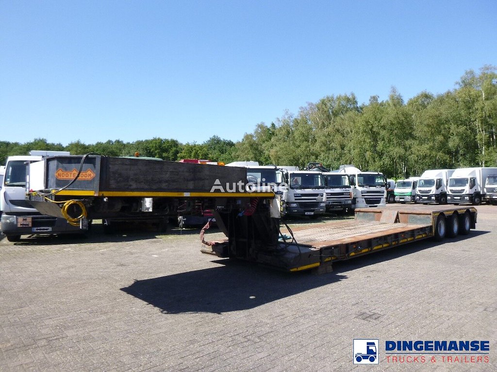 Nooteboom 3-axle lowbed trailer 33 t / extendable 8.5 m poluprikolica sa niskom platformom