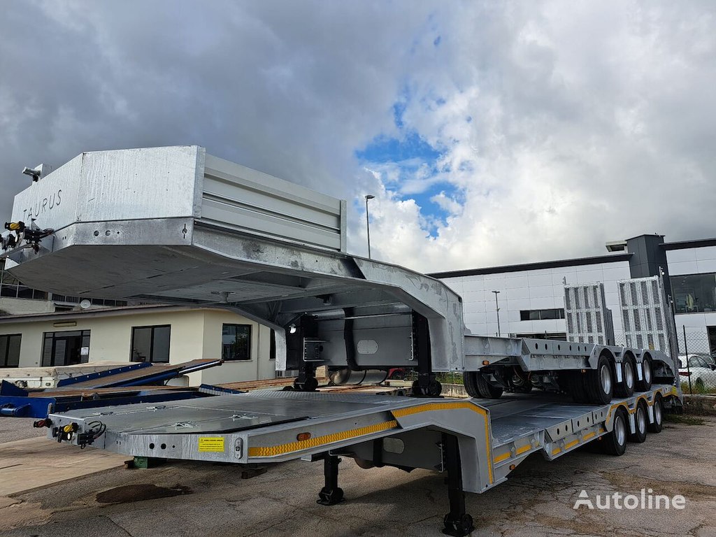 Nova Bull Trailers N2 TAURUS poluprikolica sa niskom platformom