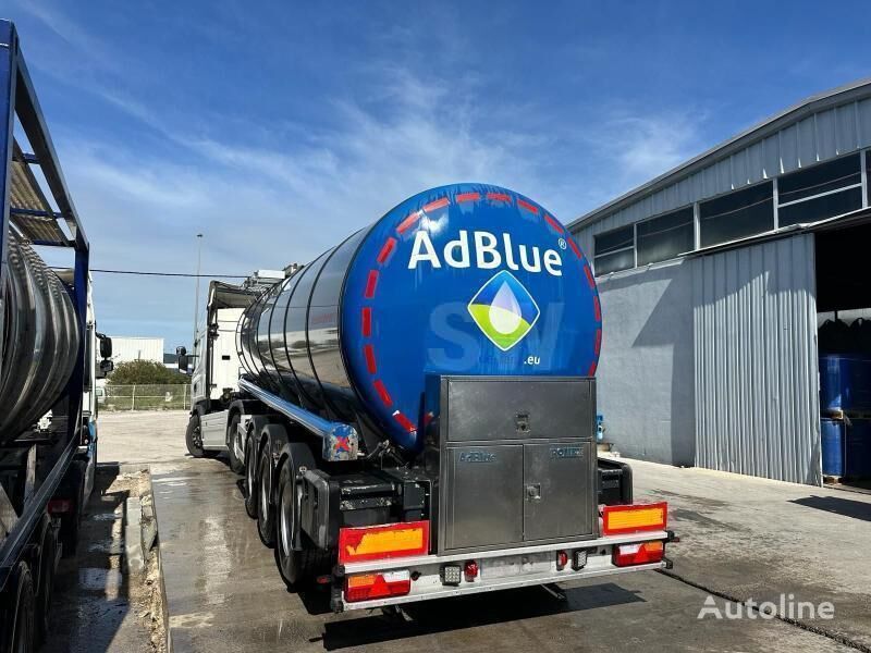 Kässbohrer ADBLUE 28000L cisterna za prevoz hemikalija