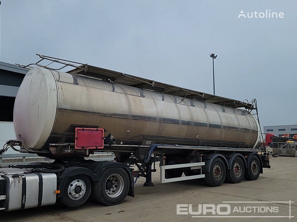 Prodaje se Clayton Tri Axle Tanker Trailer poluprikolicu autocisternu na aukciji