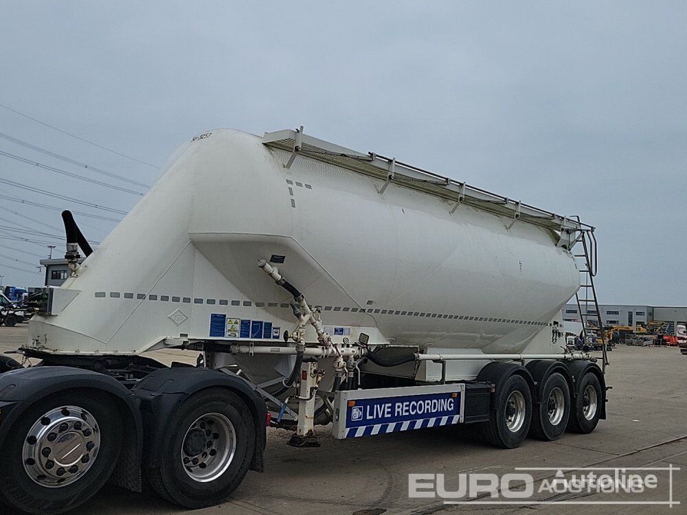 Prodaje se Feldbinder 2016 Feldbinder Tri Axle Tanker Trailer cisternu za prevoz cementa na aukciji