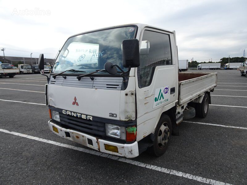 Mitsubishi CANTER kamion s ravnom platformom