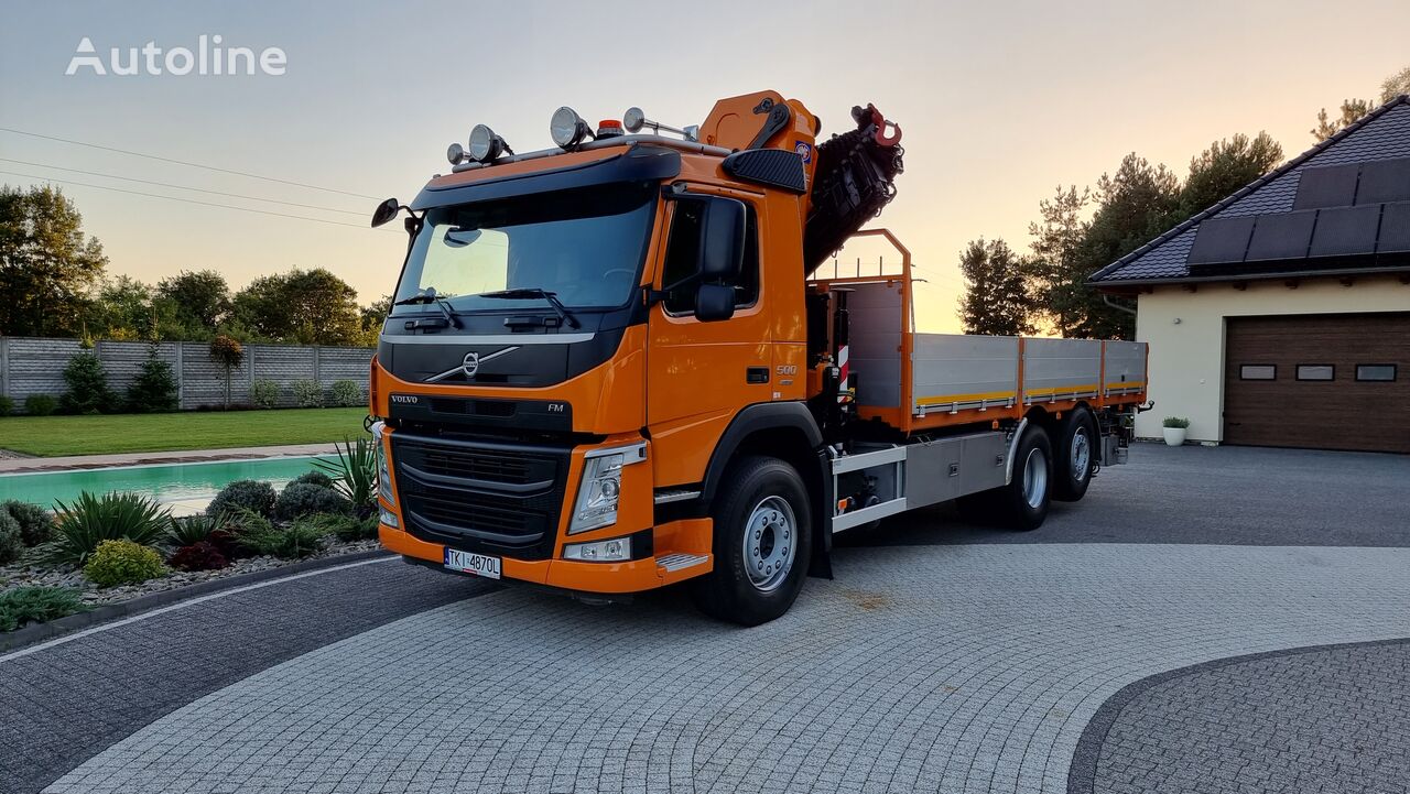 Volvo FM500 kamion s ravnom platformom