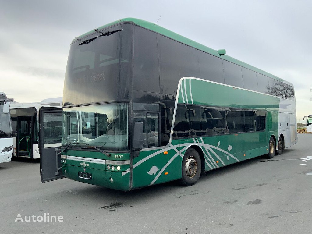 Scania Vanhool K 44 (mozhlyvyi lizynh) turistički autobus