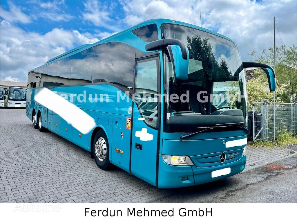 Mercedes-Benz Tourismo 17 RHD-L turistički autobus