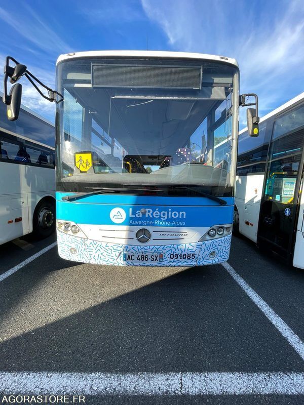 Prodaje se Mercedes-Benz INTOURO prigradski autobus na aukciji