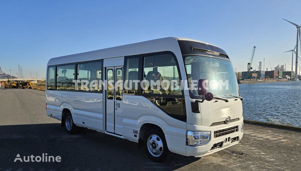 Toyota Coaster prigradski autobus