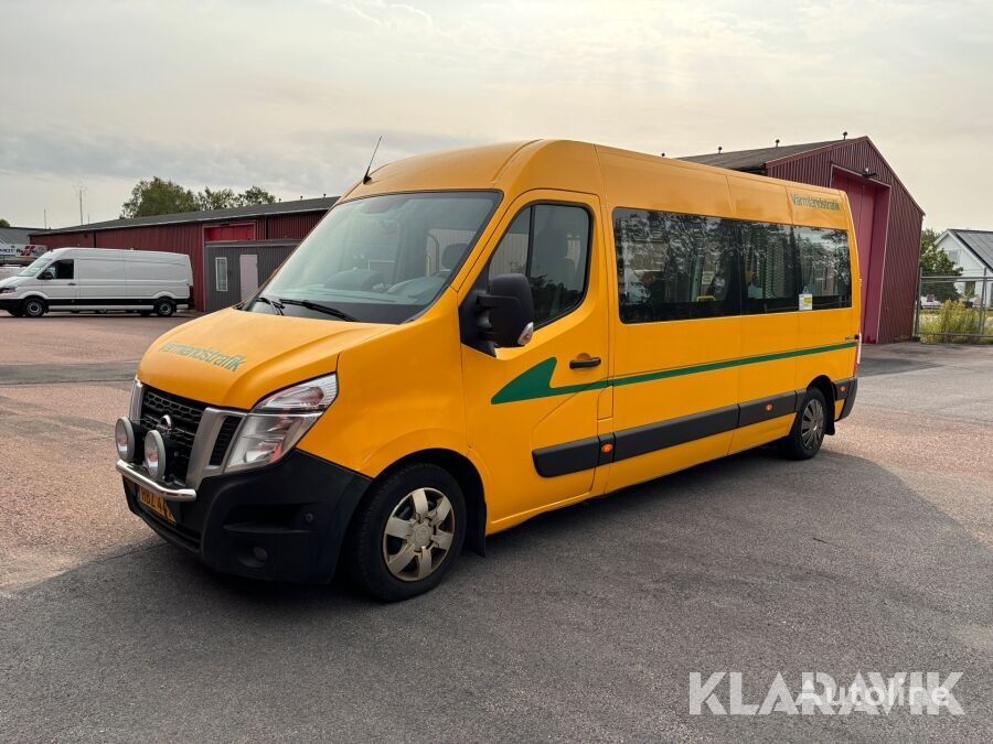 Prodaje se Nissan NV400 putnički minibus na aukciji