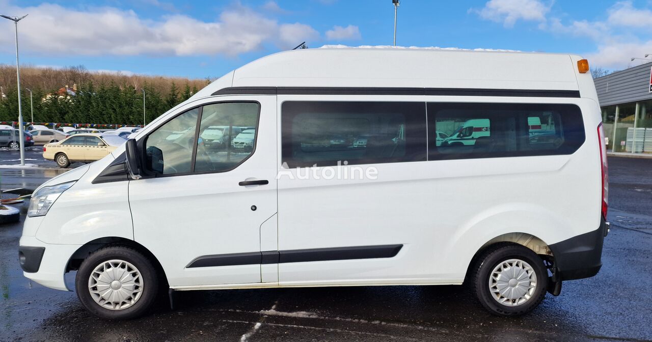 Ford Transit Custom putnički minibus